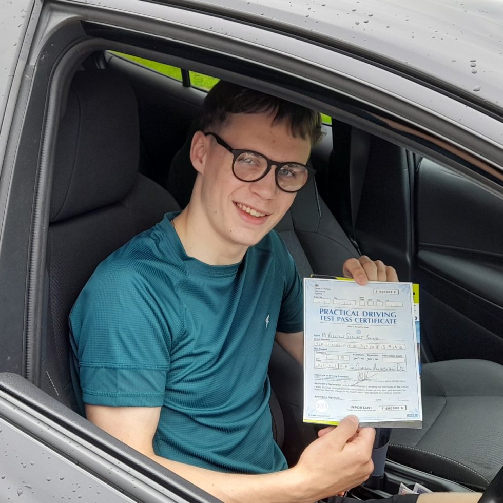 Driving lessons glasgow | Gerry Brennan School of Motoring